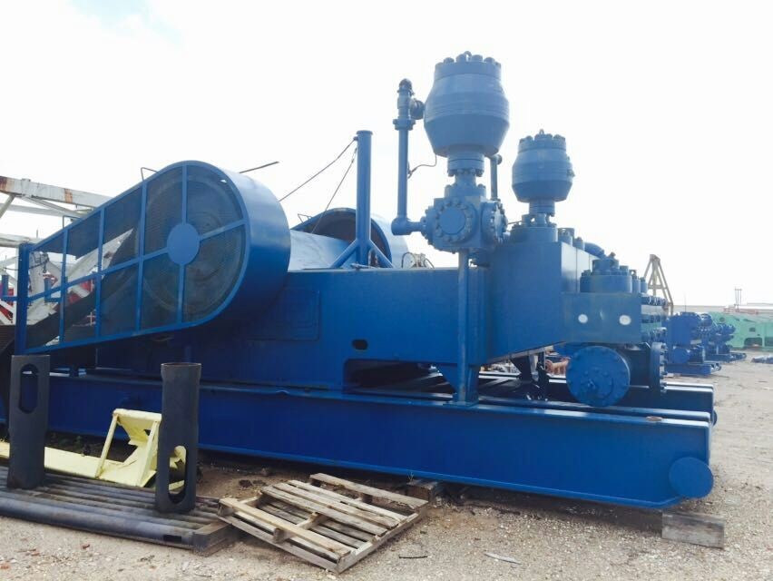 EWCO W-440 mud pump fluid end module, liners, pistons, valevs same as ...