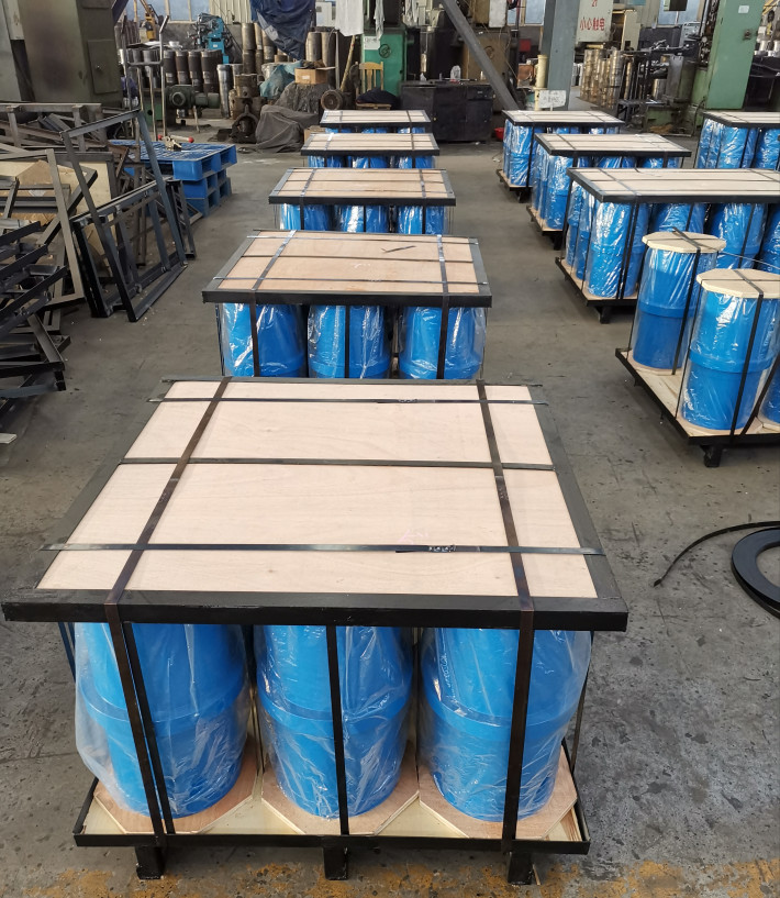 TSC Ideco T1000 mud pump fluid end